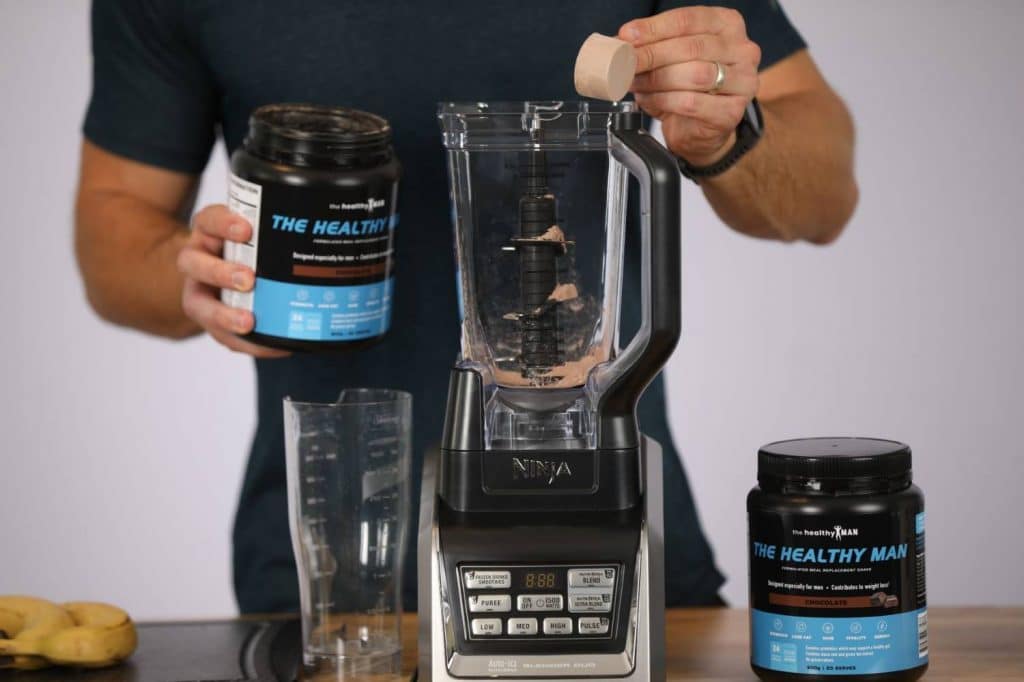 Meal Replacement Shakes for Men: The Complete Guide - The Healthy Man