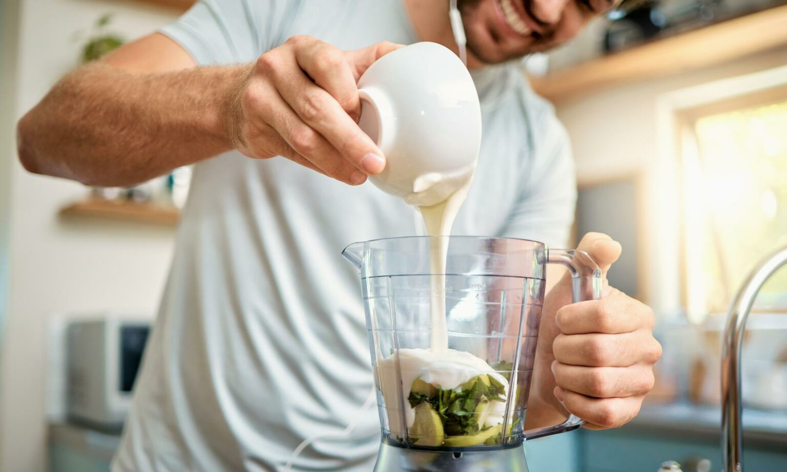 How To Make Protein Shakes - The Healthy Man